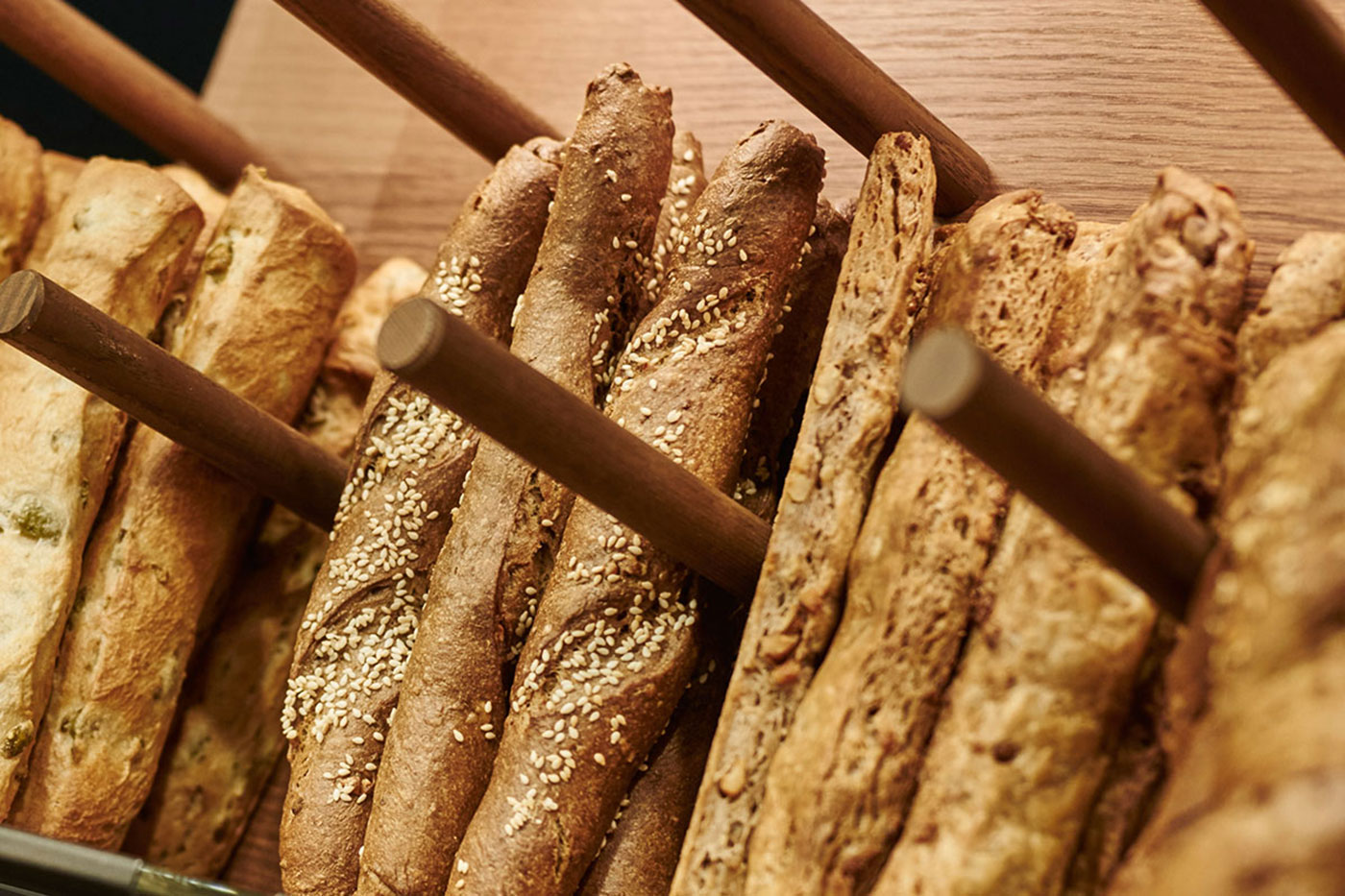 Der Mann unterstützt Sozialmarkt Wien - Bäckerei Der Mann